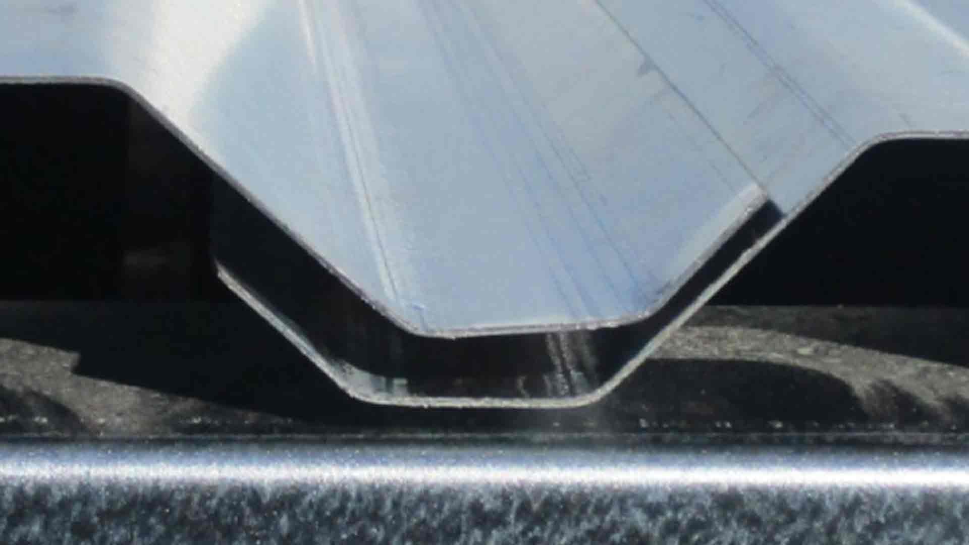 The Most Common Metal Deck Sidelap Types & Connections