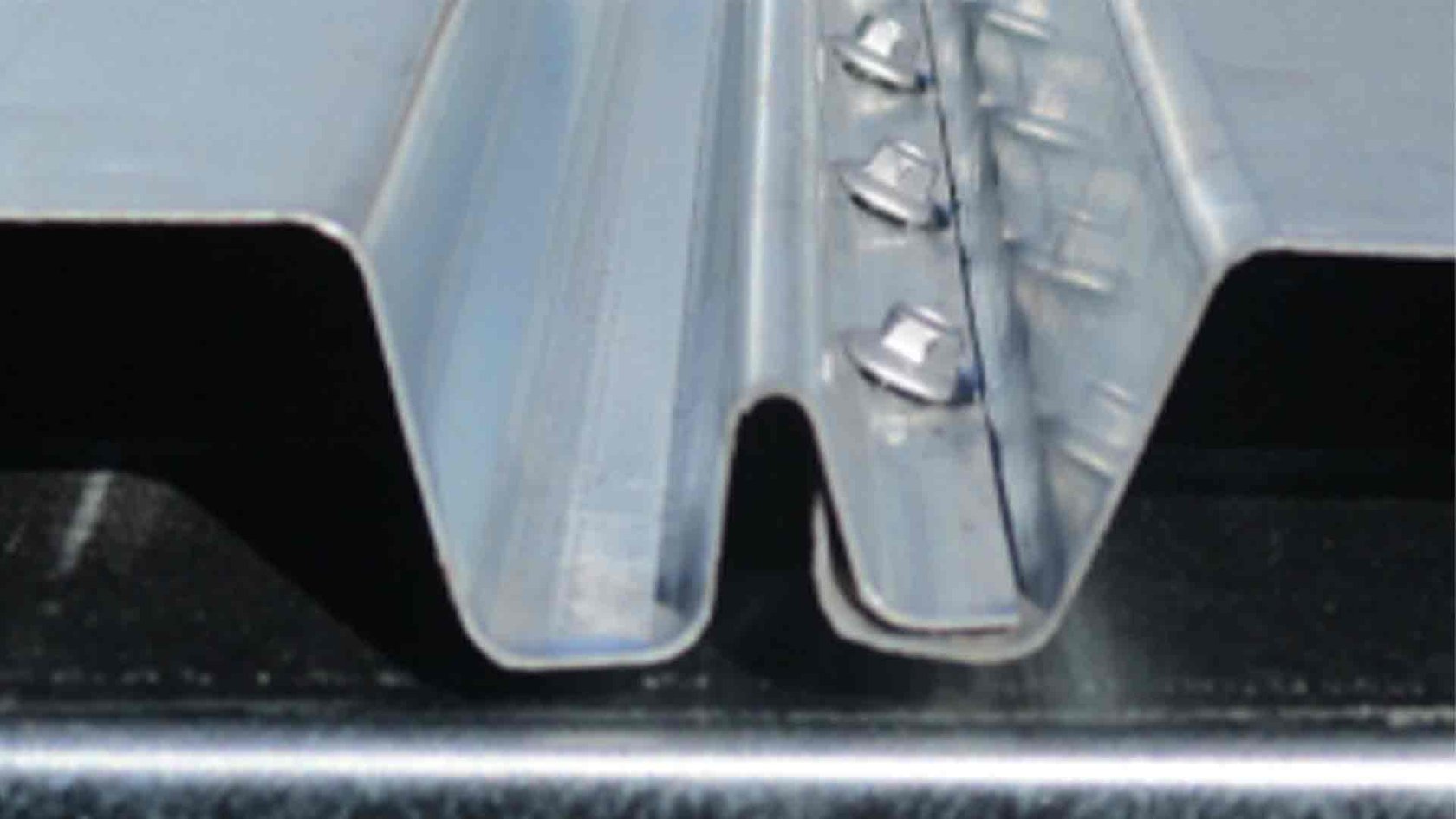 The Most Common Metal Deck Sidelap Types & Connections